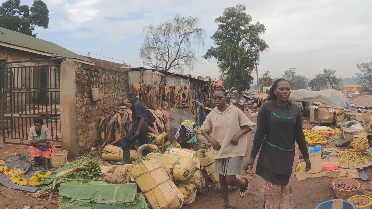 KIREKA LOCAL COMMUNITY IN AFRICA 🌍 UGANDA🇺🇬 - YouTube