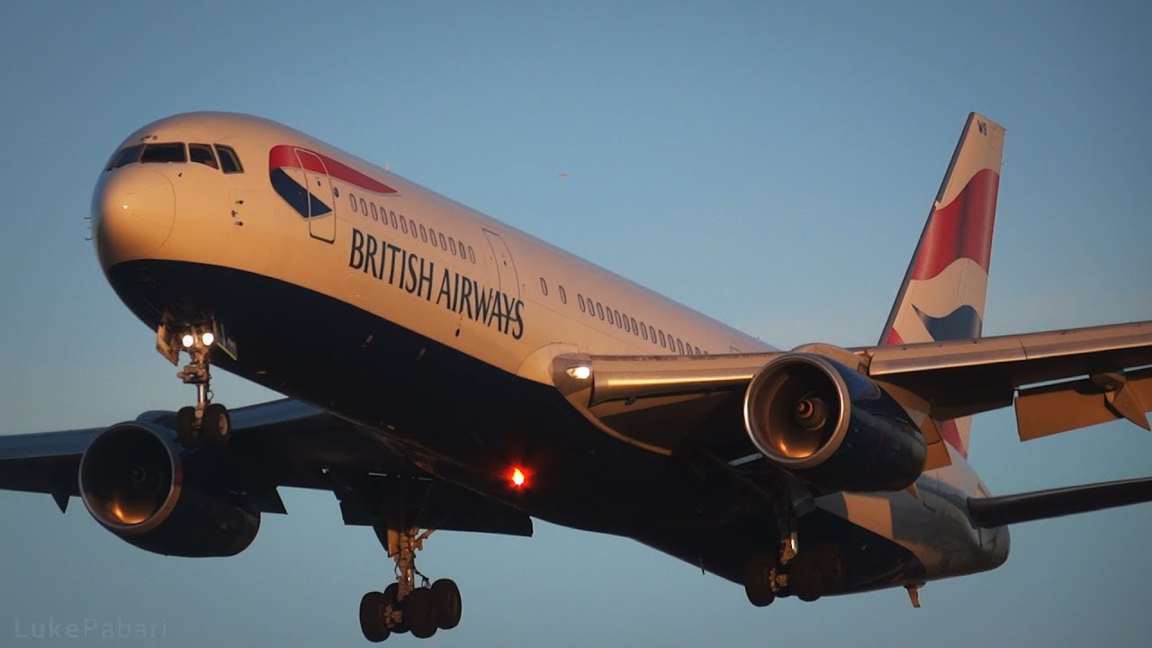 British Airways 767-300/ER Winter Departure & Arrival at Heathrow - YouTube