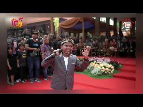 Farel Prayoga | Joko Tingkir di Mojokerto Ngombe Dawet #farelprayoga #ambyaraward - YouTube