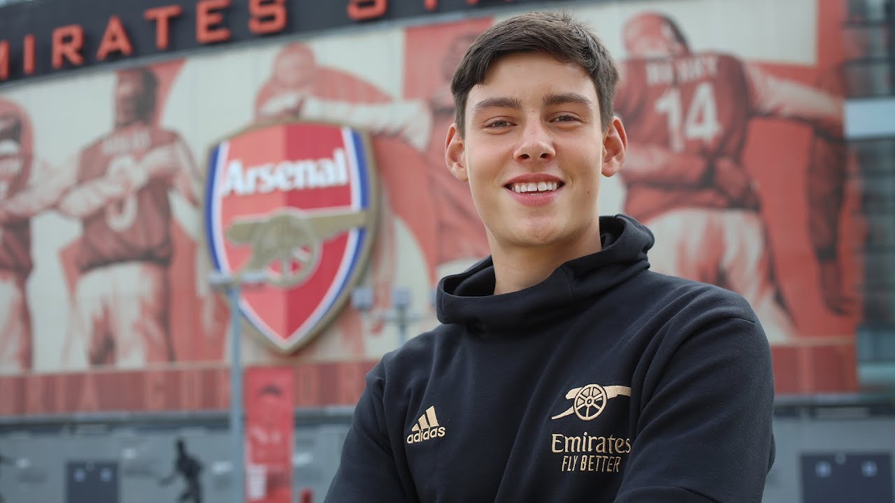 Asi Es 01: Alexei Rojas Fedoruschenko - YouTube