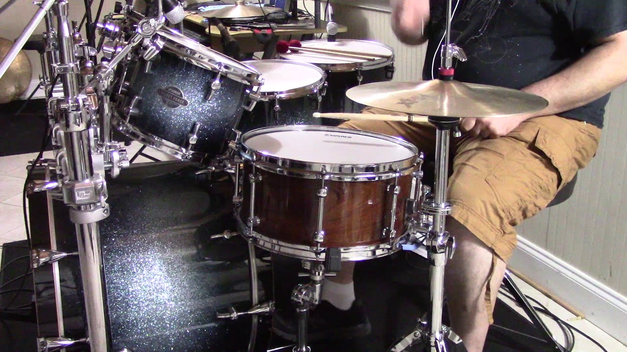 Displacement Kick Beats with Snare - YouTube