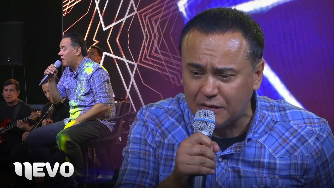 Otabek Muhammadzohid - Turkcha (Jonli efirda, jonli konsert) - YouTube