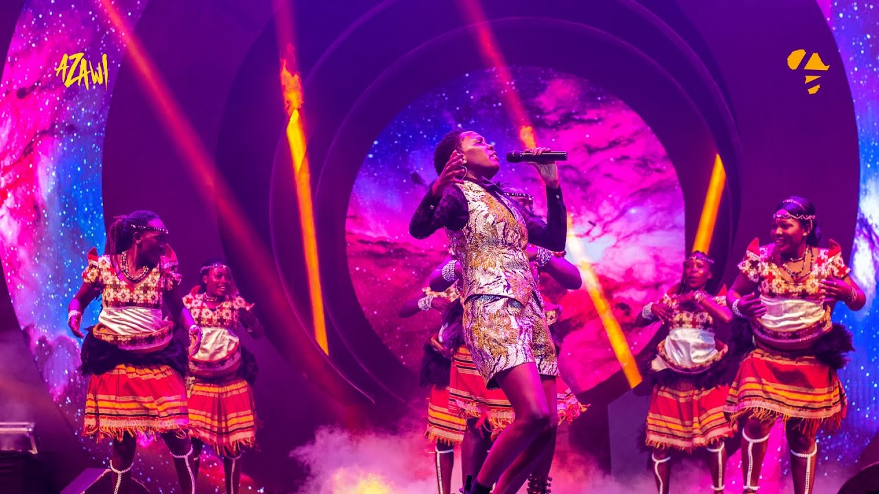 Azawi Live at "Sankofa" | Champion from Africa | Outside | Lo Fit ...