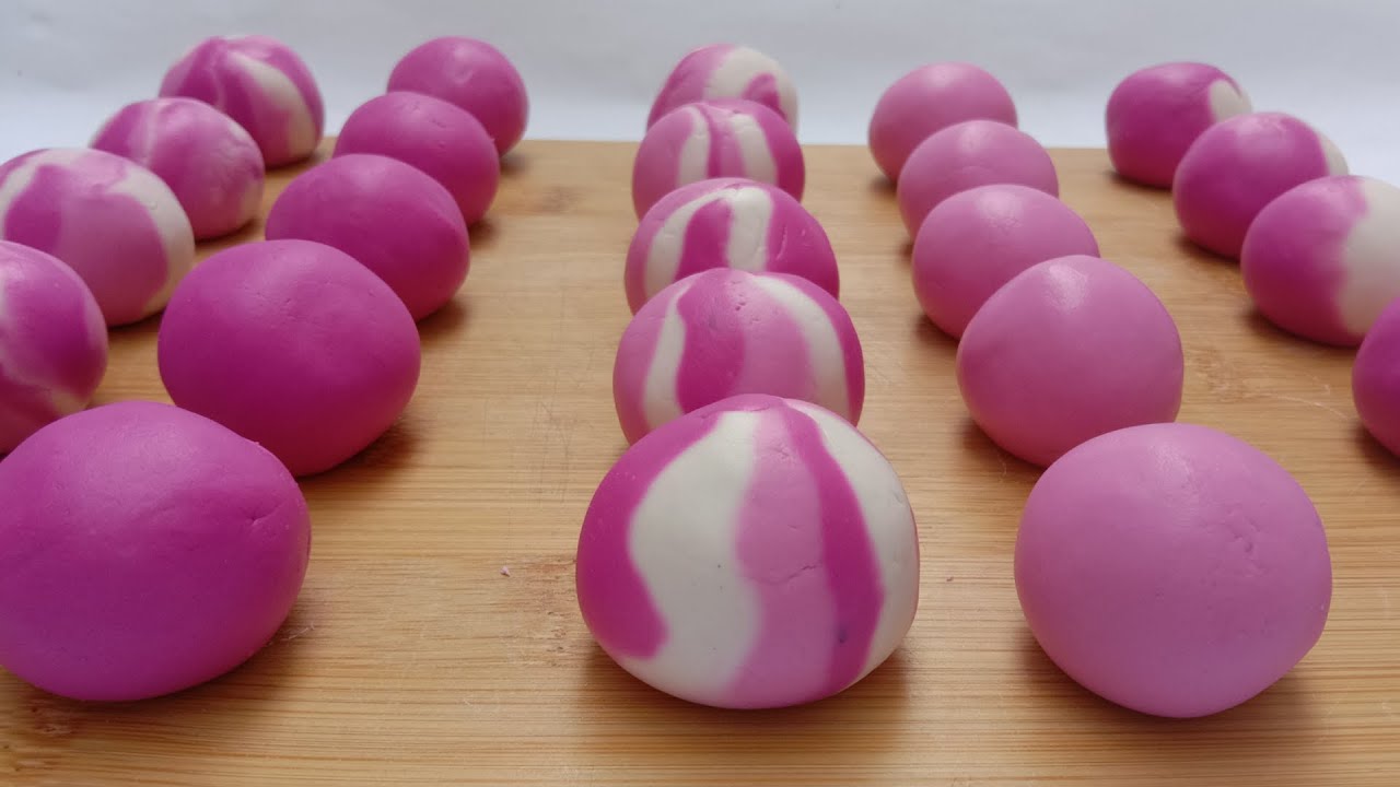 Glutinous Rice Ball with Dragon Fruit Color | OOTB Kitchen - YouTube
