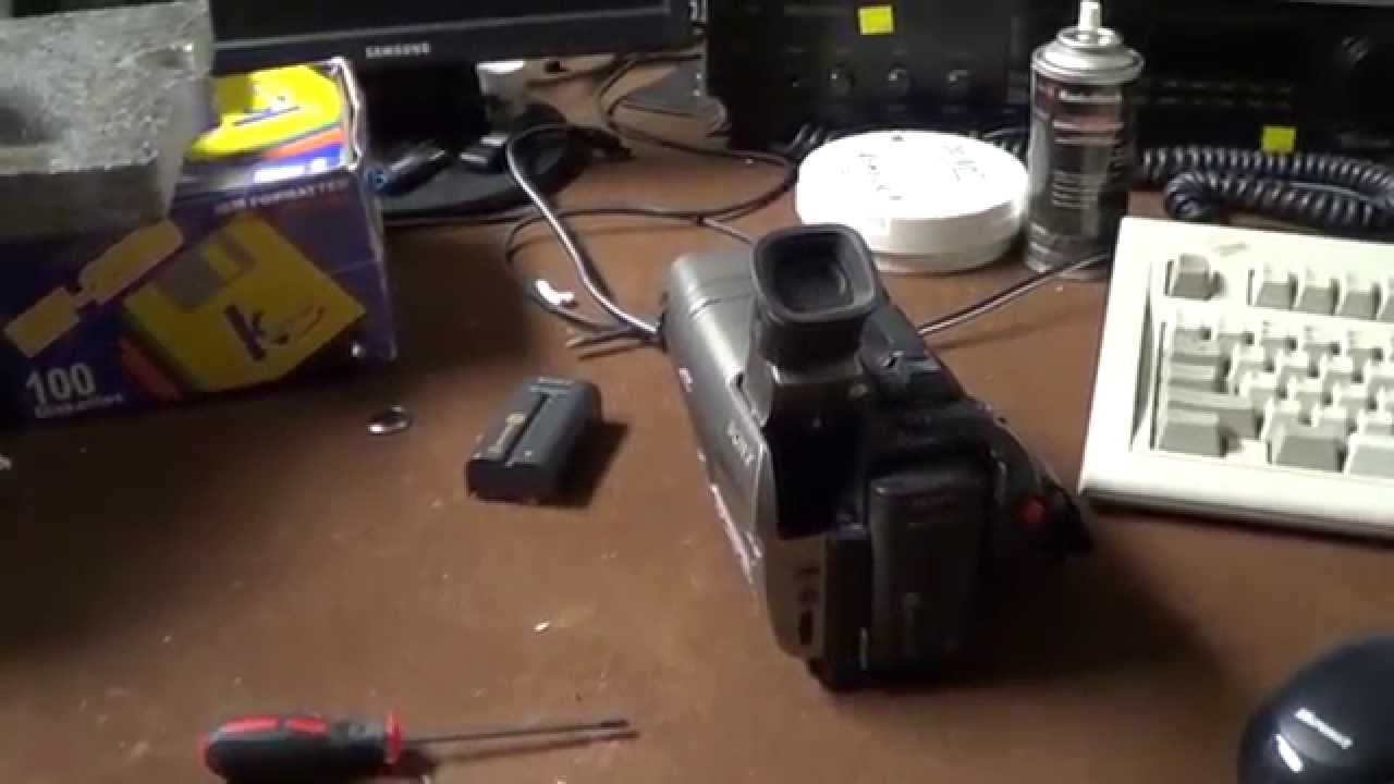 Kitchen Table Electronics Repair: Sony Handycam CCD-TR517 - YouTube