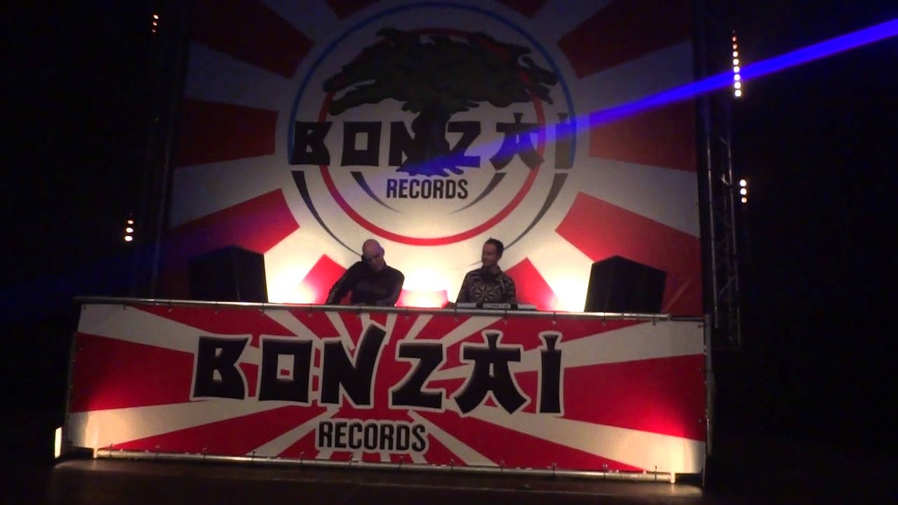 Airwave & DJ Fire @ 20 Years Bonzai, RMB - Love Is An Ocean (Stephenson ...