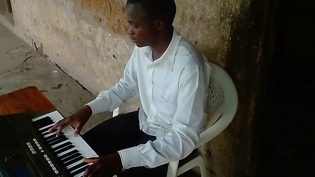 Luhya mix from Kenya by Noah Nabangi🎹🎹 - YouTube