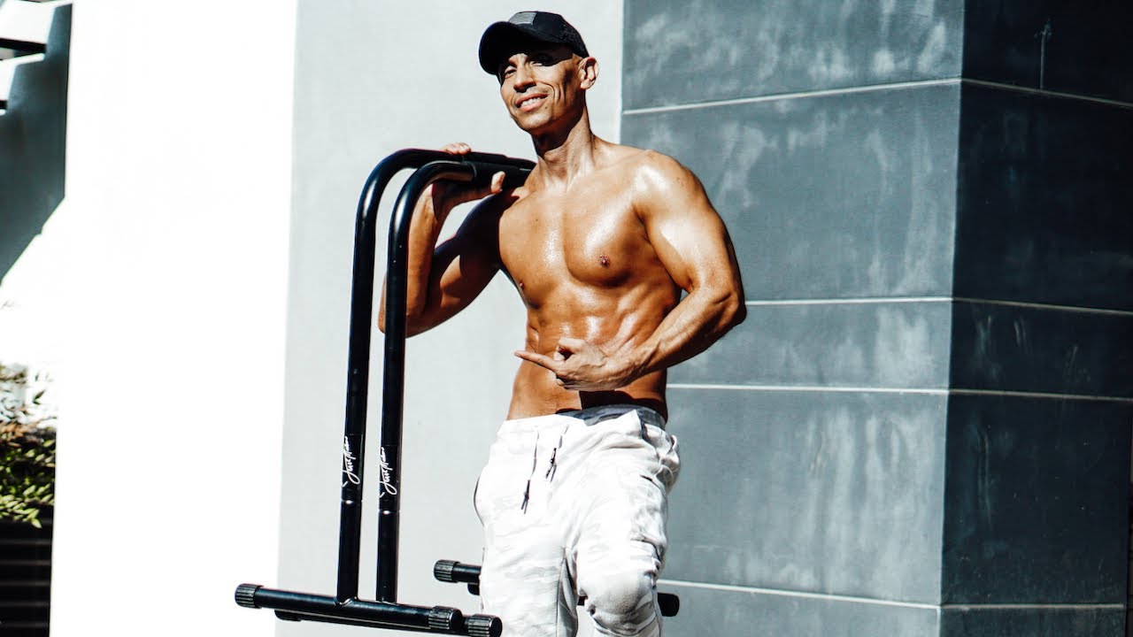 HOME WORKOUT with Parallettes | Frank Medrano - YouTube