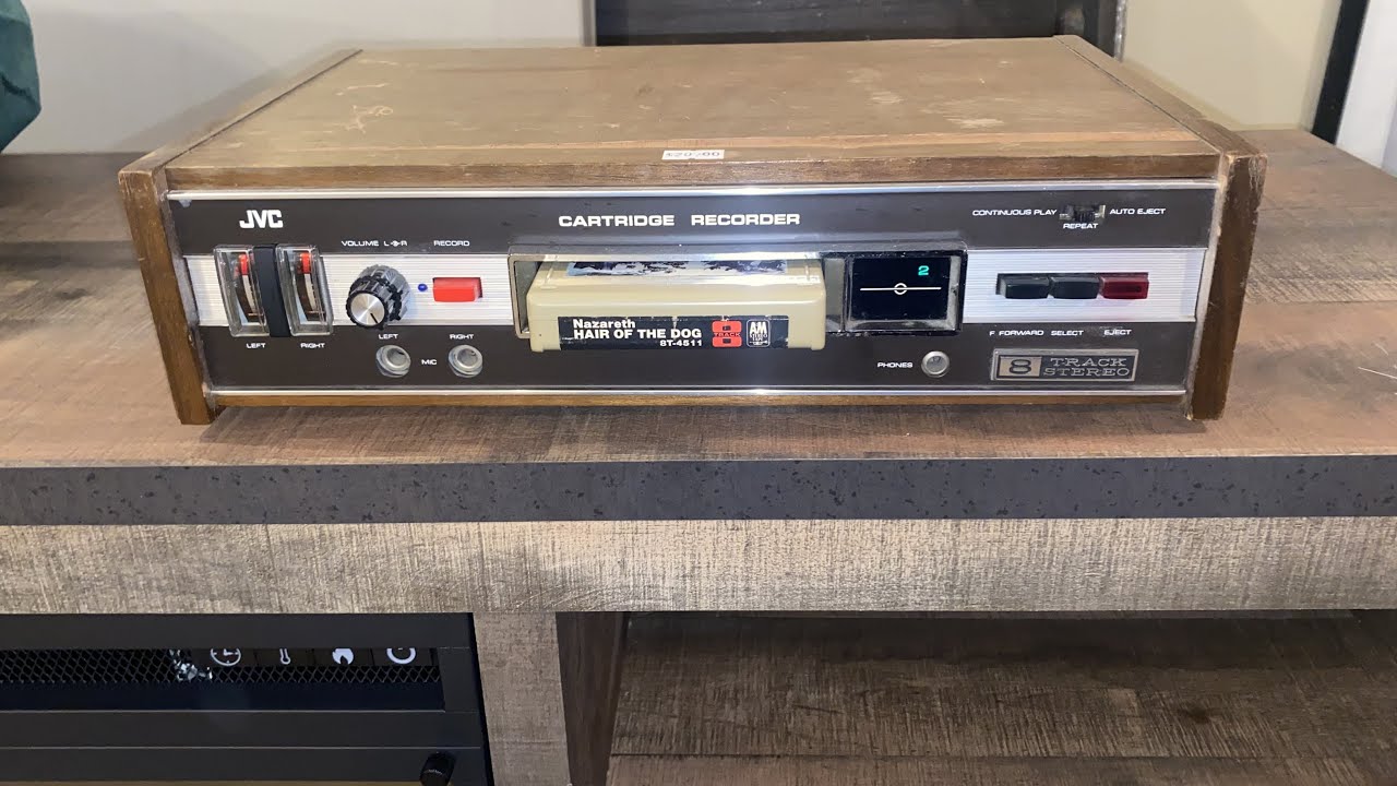 What to look for when buying an 8 Track Deck & A look at a JVC Model ...