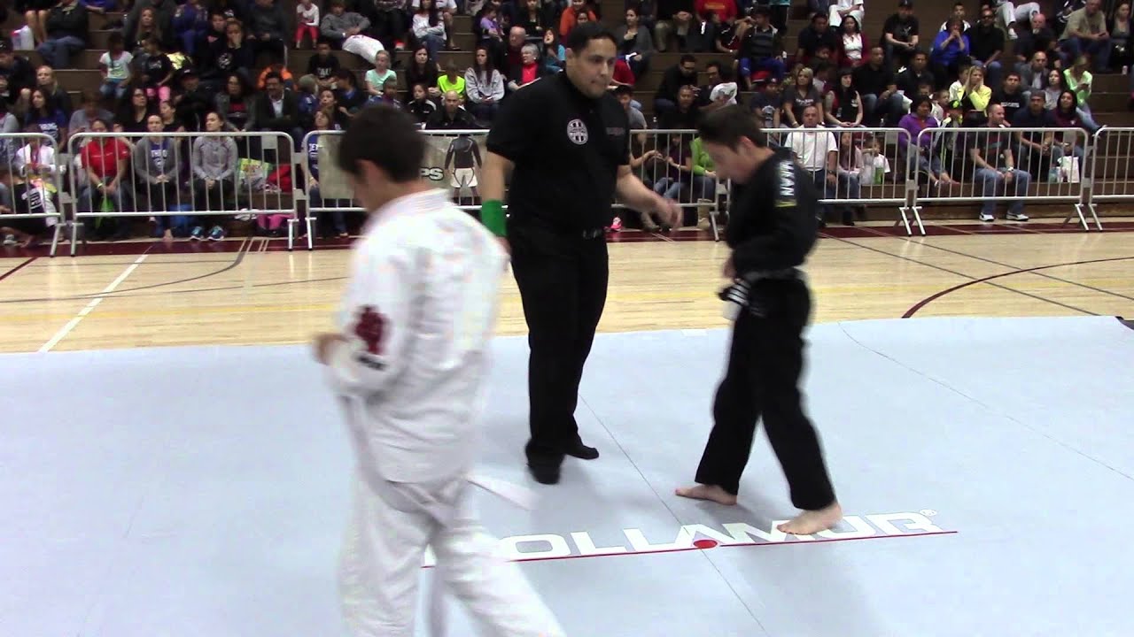 elijah valdivia (halo jiu jitsu) vs jaden shuman (elite/cleber) - YouTube