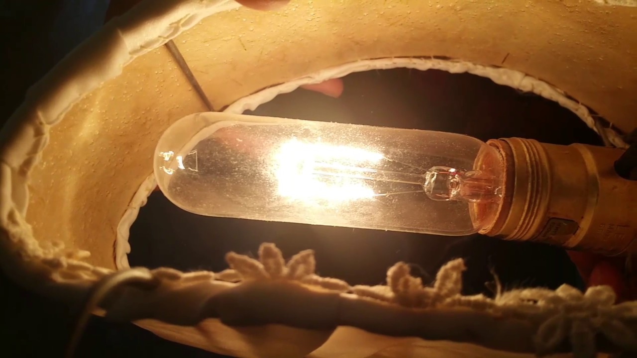 Awesome 1920's light bulb - YouTube