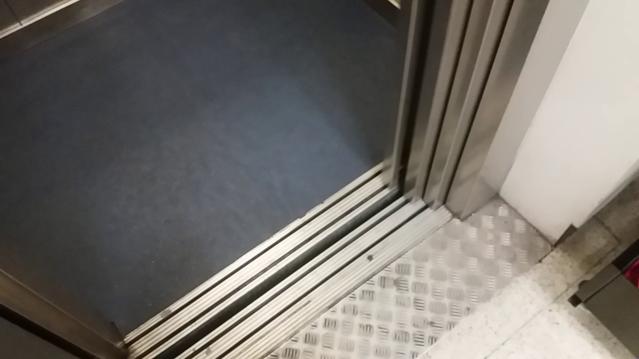 Generic Lift at ASDA in Southampton - YouTube