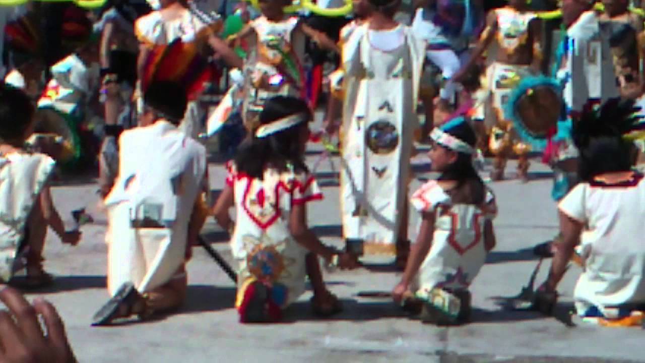 Danza prehispánica 3° D primaria Jacinto López Moreno - YouTube