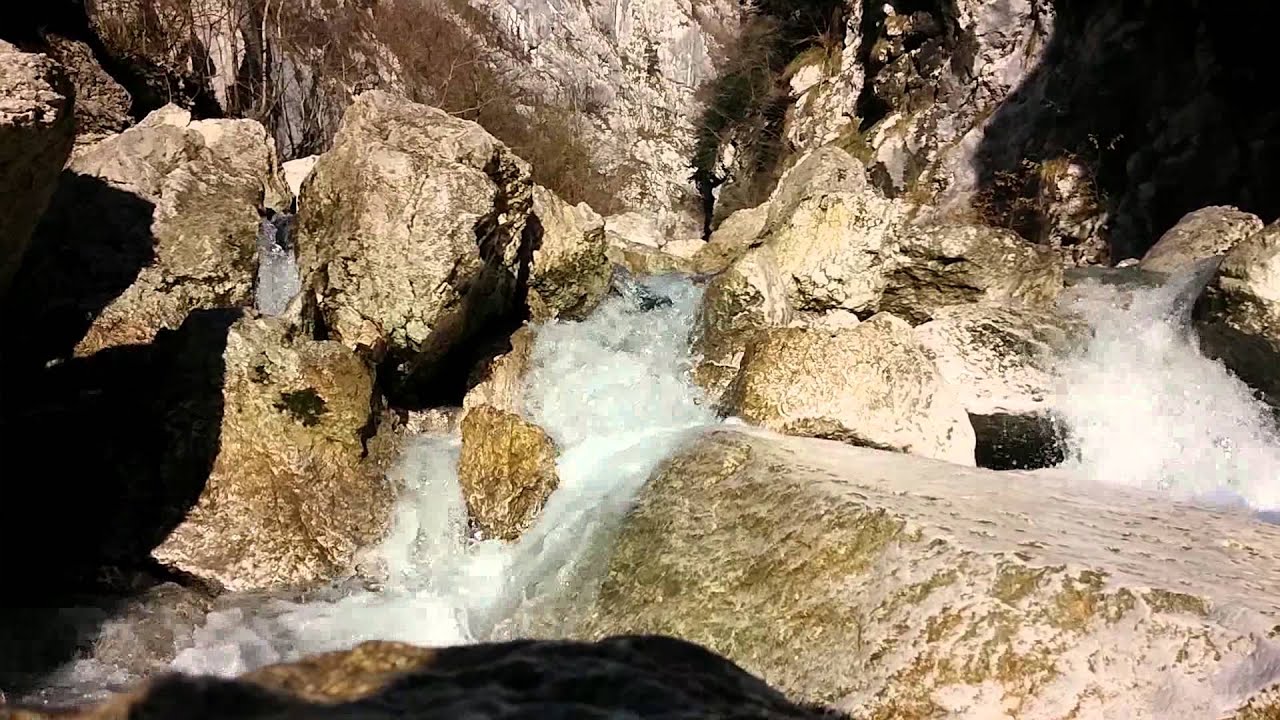 Relaxing stream original audio - 2 HOURS - HD Chromecast screensaver ...