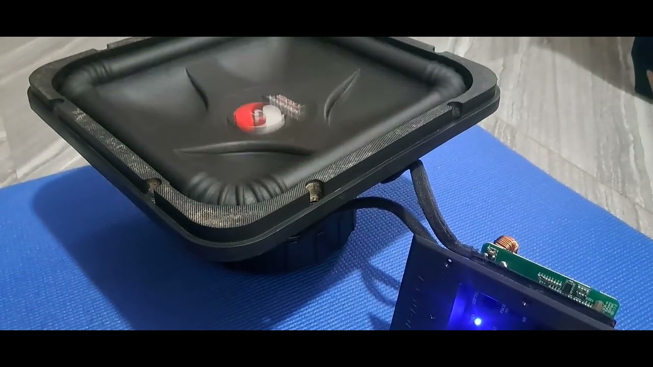 KICKER L5 SOLOBARIC DUAL 2OHMS - YouTube