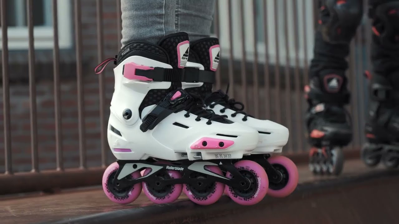 Rolki dziecięce Rollerblade APEX oraz APEX G - YouTube