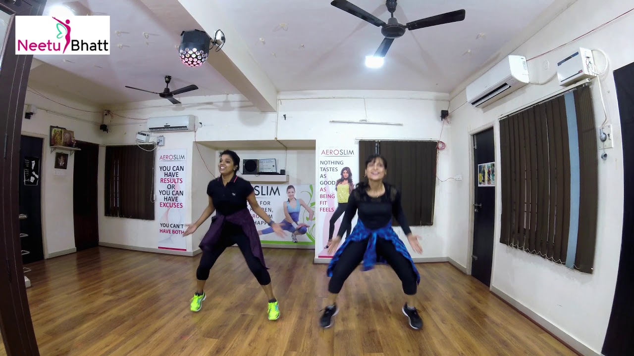 Rajinikanth Petta-Marana Mass song/Zumba fitness on Marana Mass/Dance ...