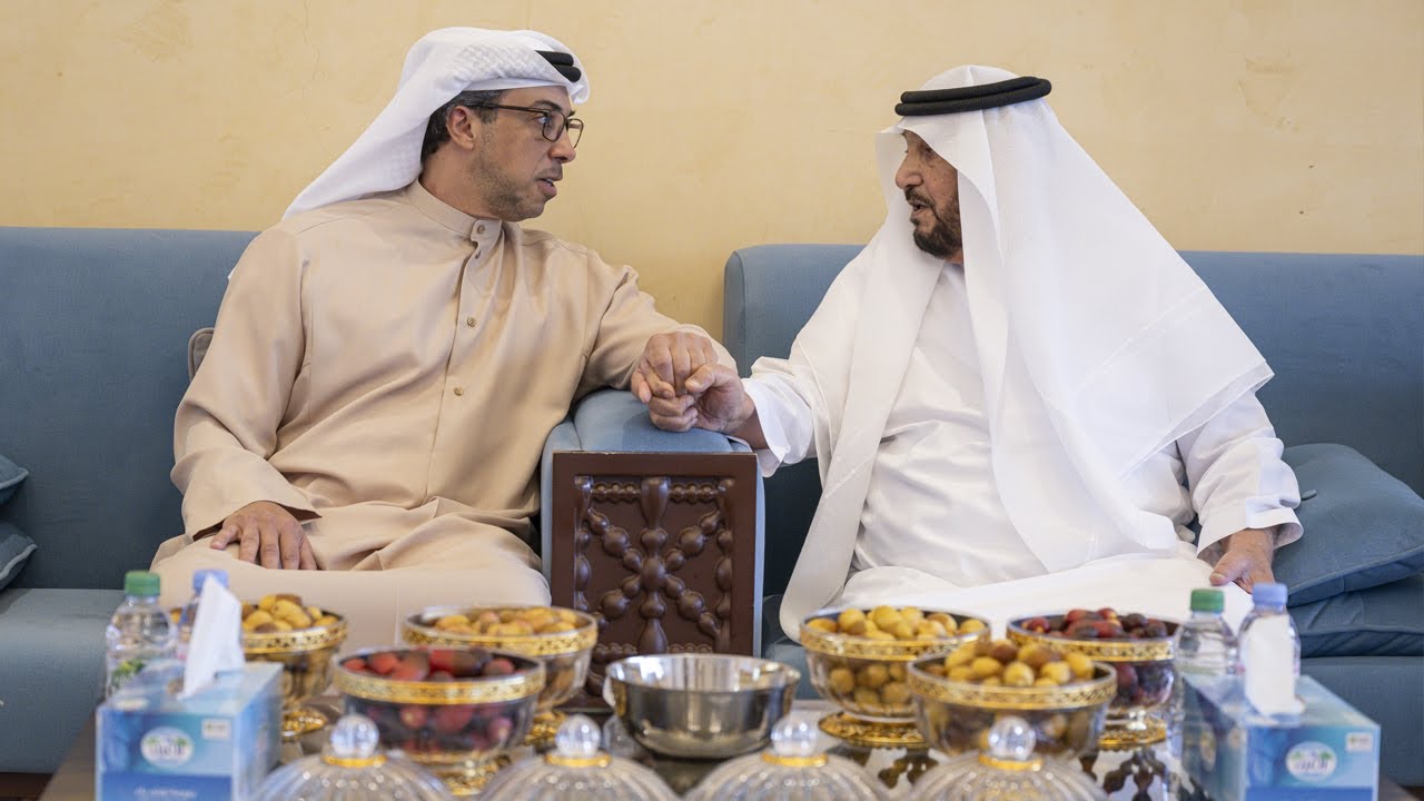 منصور بن زايد يطمئن على صحة محمد بن بطي آل حامد بمنزله في أبوظبي Youtube