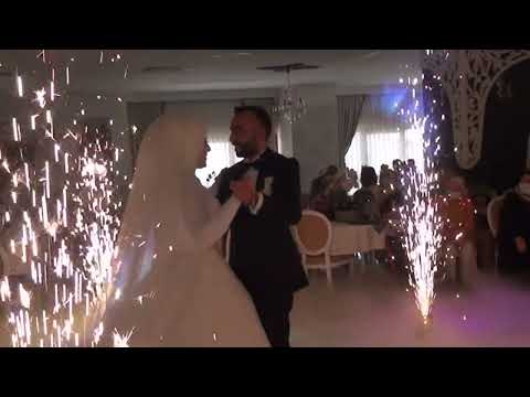 Bulutların Üzerinde İlk Dans...