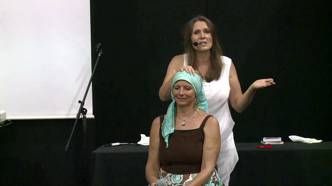 Jeanette Wilson demonstrates what is possible with psychic surgery ...