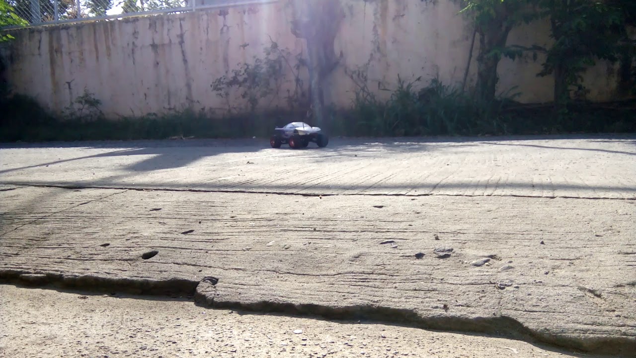 Tamiya TL01b brushless - YouTube