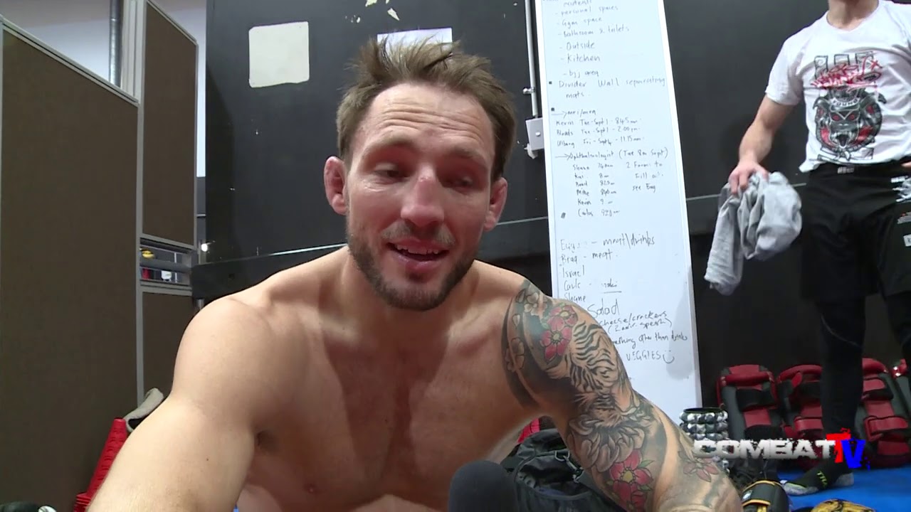 UFC 253 Brad Riddell on Alex Da Silva. I have a vision. I'm going to ...
