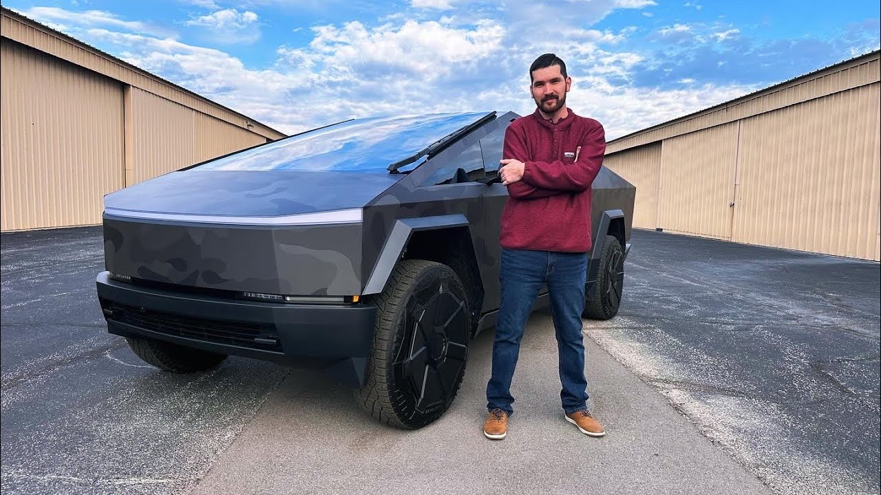 Tesla Cyber Truck Founders Edition - YouTube