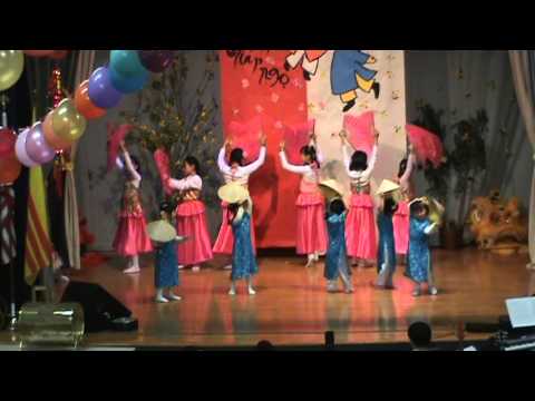 Xuan Hop Mat - YouTube