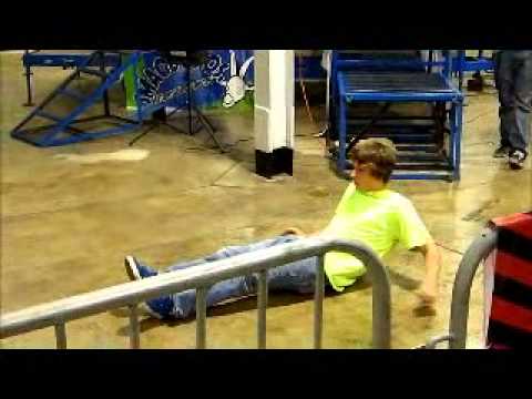 Smage Brothers Motorcycle Stunt Show at the Chicago 2012 IMS Show - YouTube