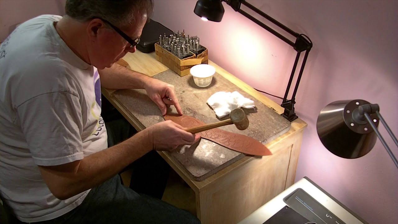Making a pair of spur straps... - YouTube