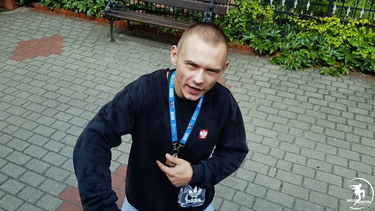 Intruz - ,,Rzezimieszek" (Prod. Prod.OE) [OFFICIAL VIDEO] - YouTube Music