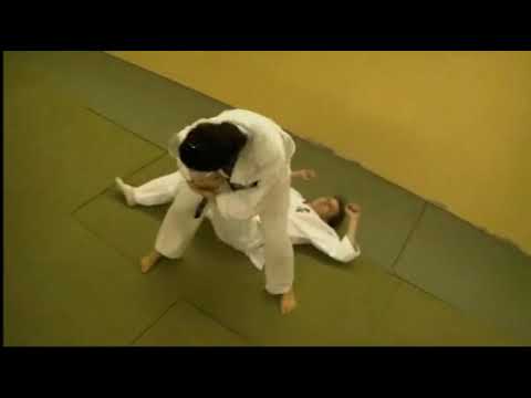 Karate self defense techniques - YouTube