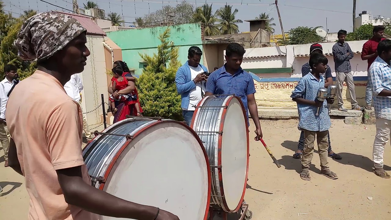 st Anthony Mary begue bus stand - YouTube
