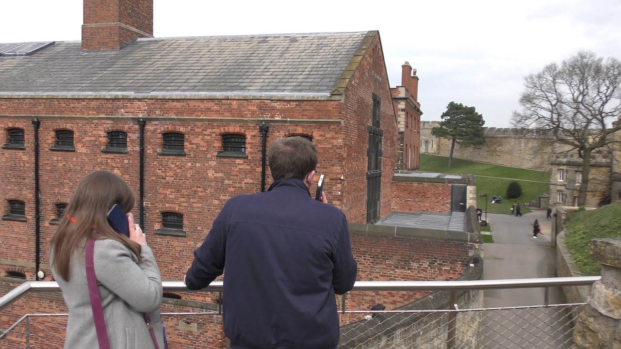 Observatory Tower Lincoln Castle 4K - YouTube
