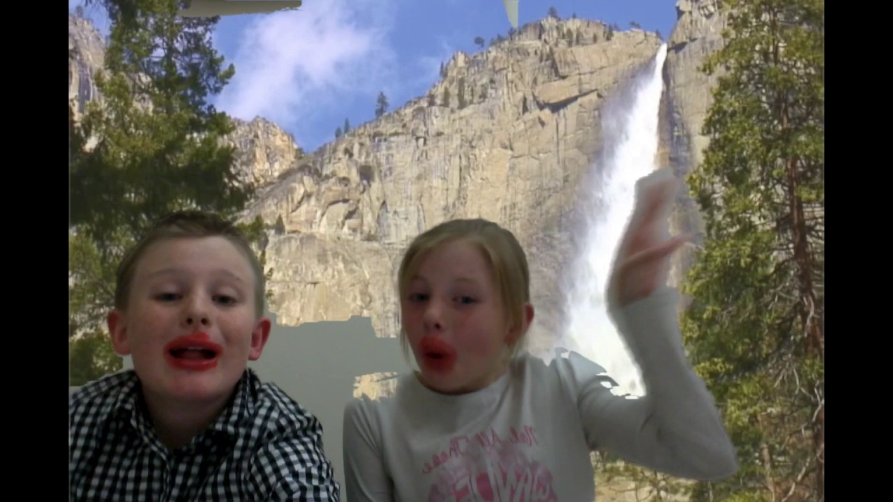 PHOTO BOOTH CHALLENGE ( FIRST VIDEO ) - YouTube