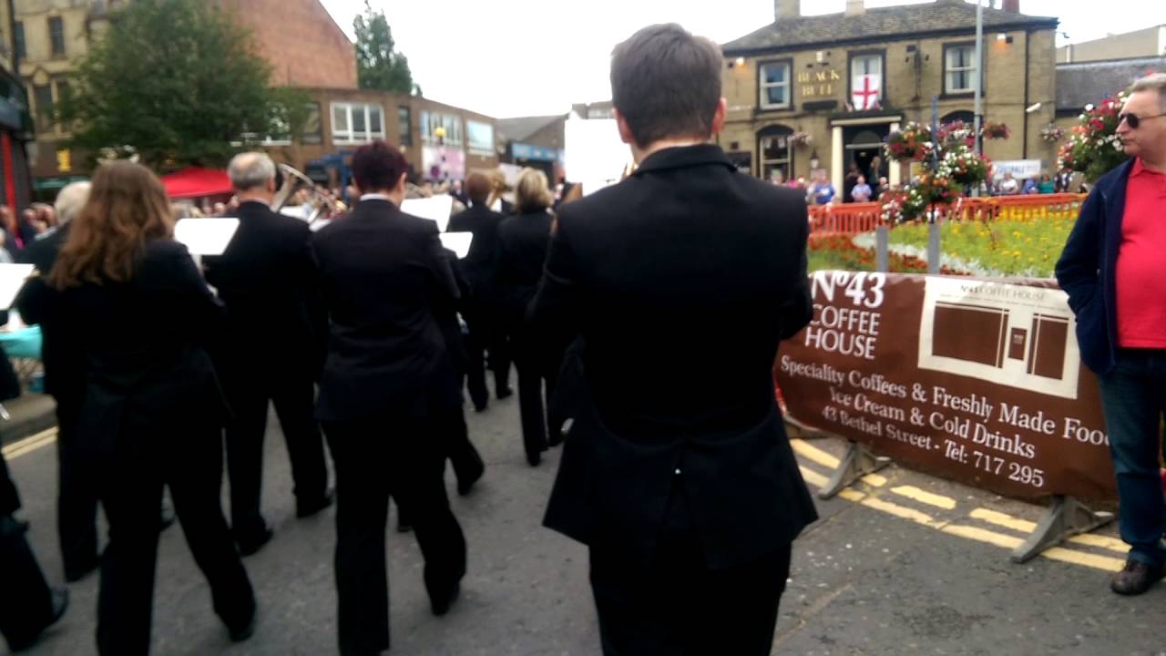 Diggle Band - Royal Trophy - YouTube