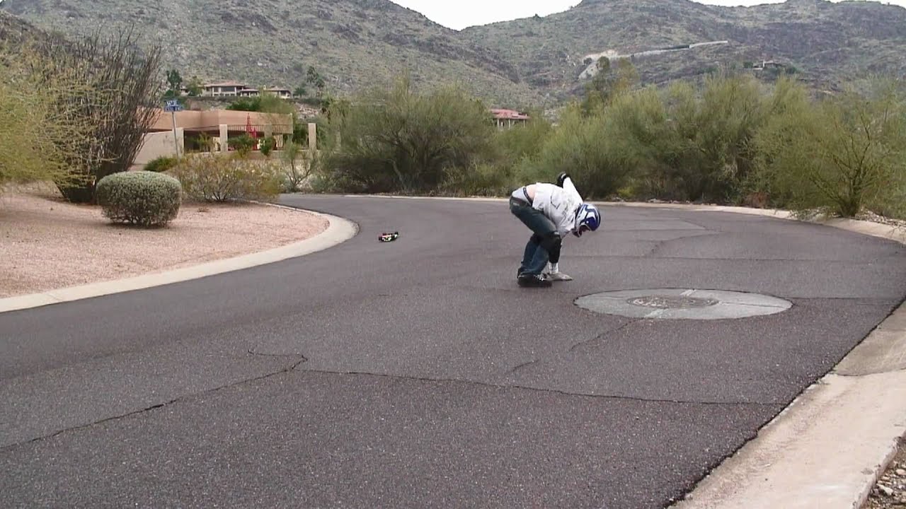 A simple longboard drift lesson. - YouTube