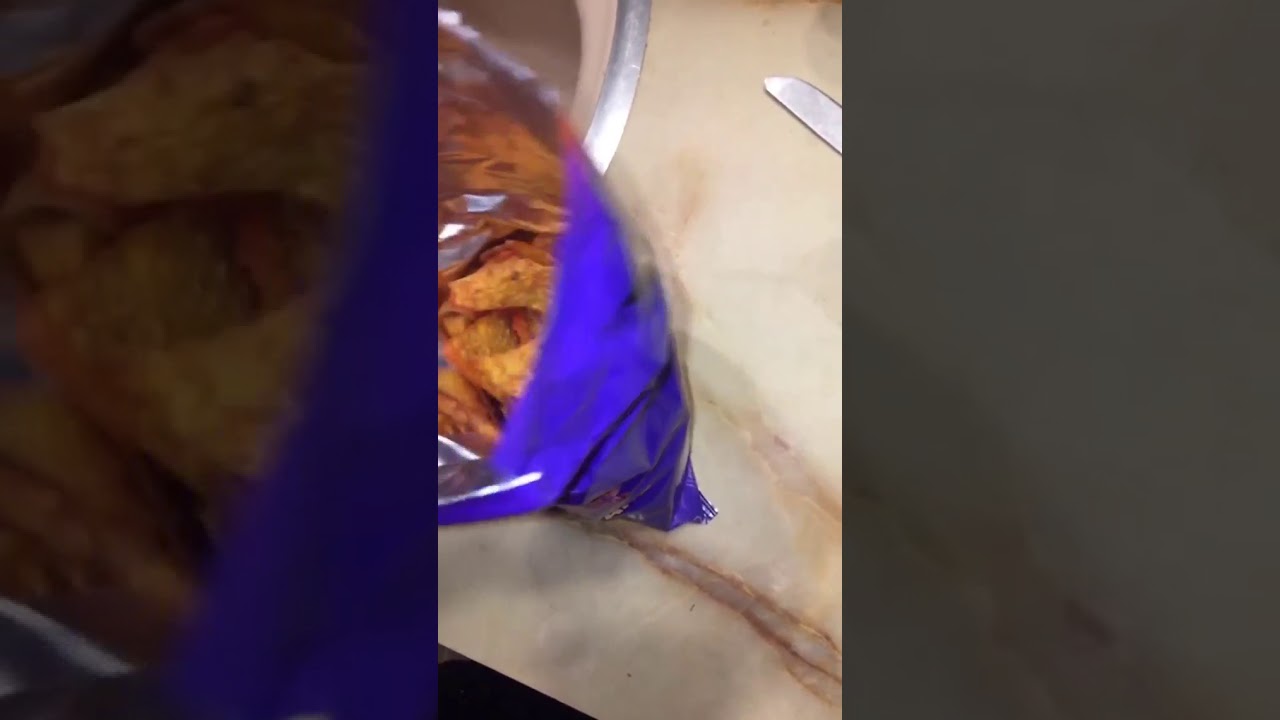 HUGE RAT'S Tail found in dorito bag - YouTube