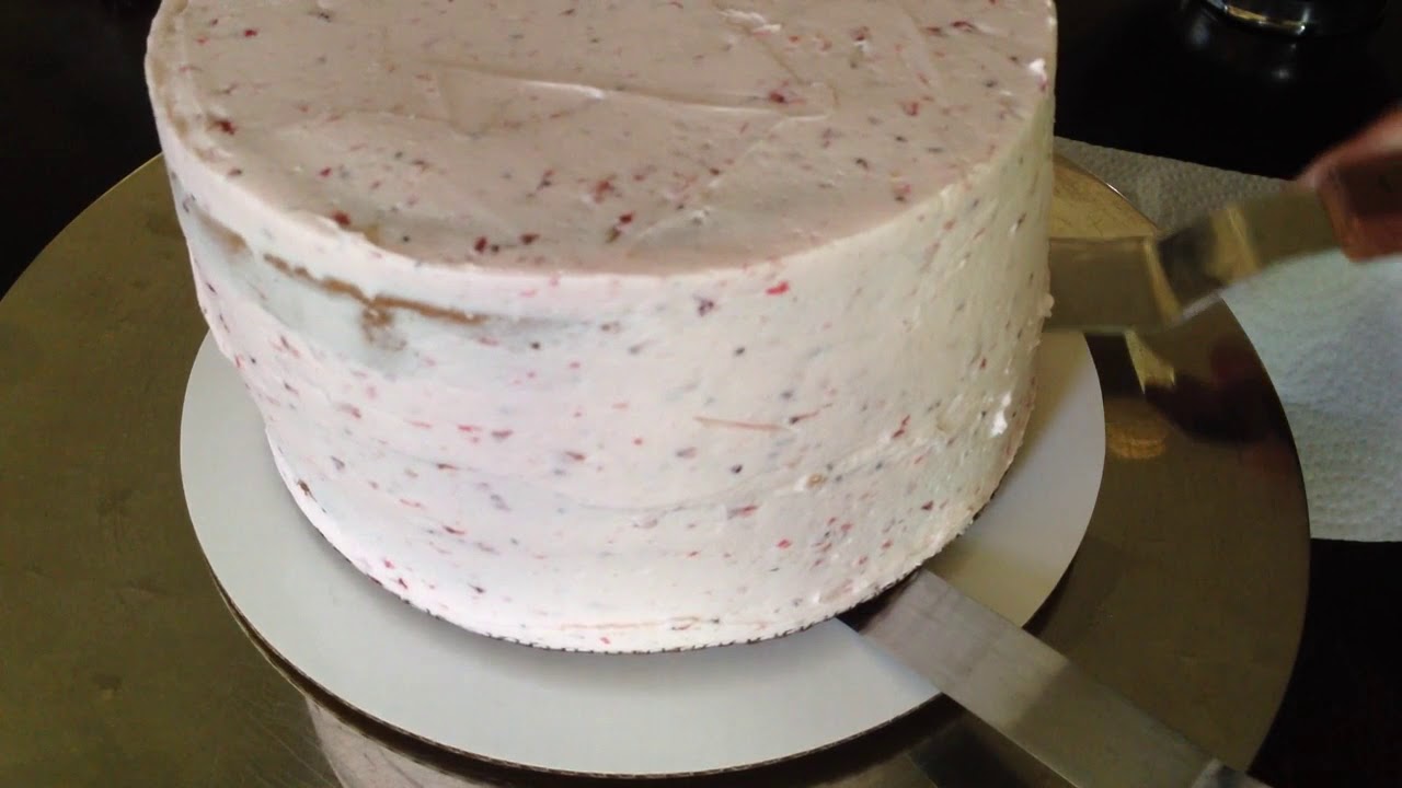 Finishing Cake Part 2 - YouTube