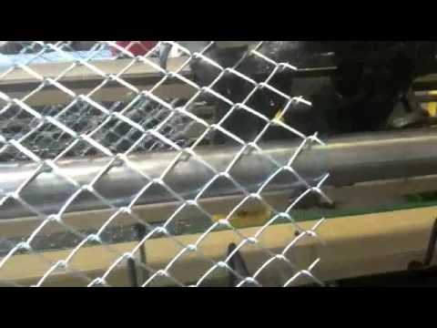 Bergandi WVR-500 Chain Link Weaver - YouTube