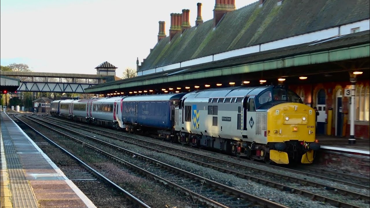 37901 + 175103 + 37218 Unit Drag Move, 7Q46 @ Hereford - 07/01/25 - YouTube