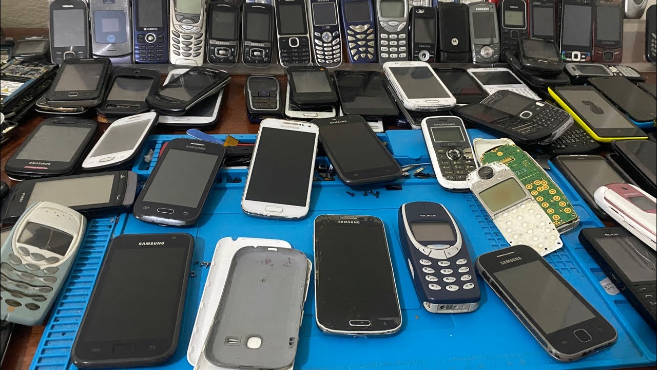 “Phone repair skills” مجموعة إصلاح الهواتف الذكية est en direct ! - YouTube