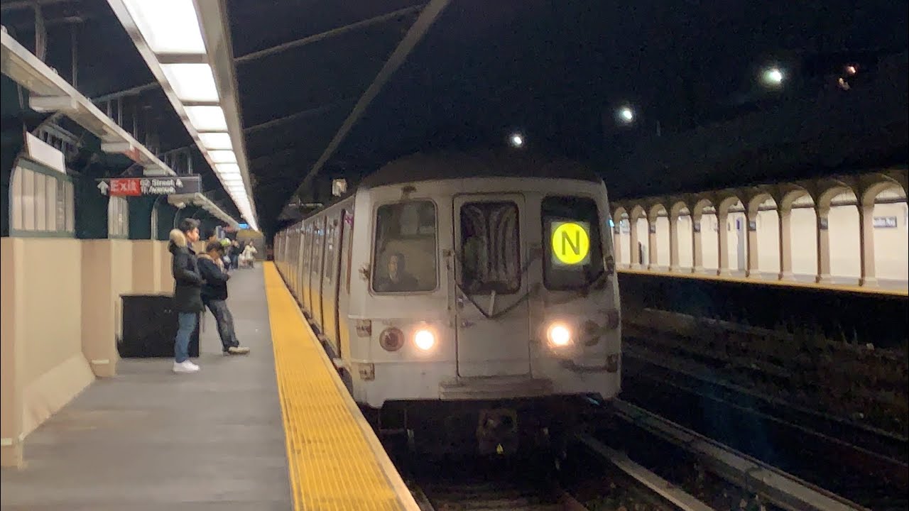 MTA Subway | R46 (N) train @ Ft Hamilton Pkwy - YouTube