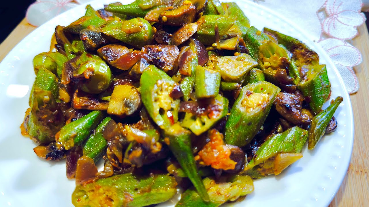 Cooking Fresh Okra this way and the result is amazing 😋👌🏻 - YouTube
