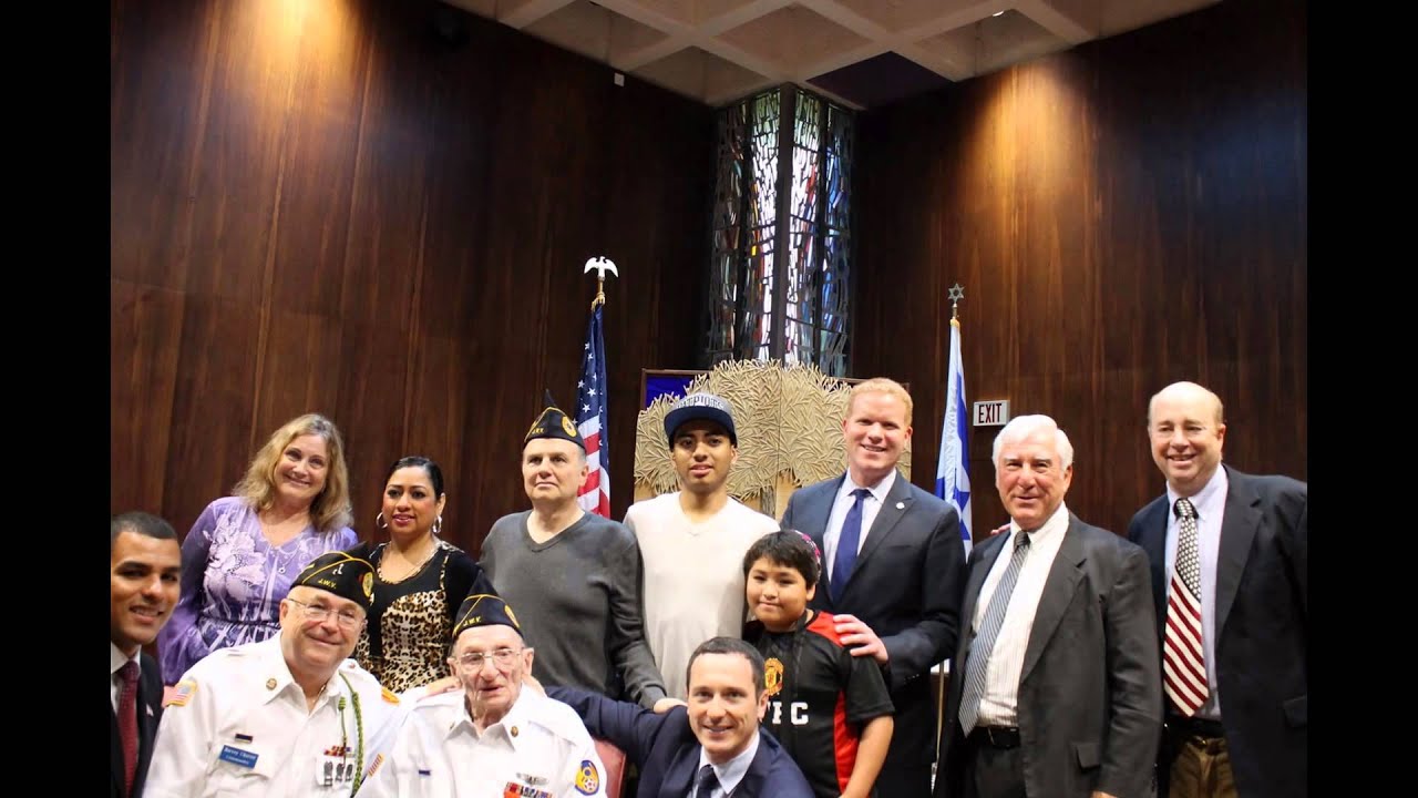 David Charter Knighting by the France for WWII bravery - YouTube