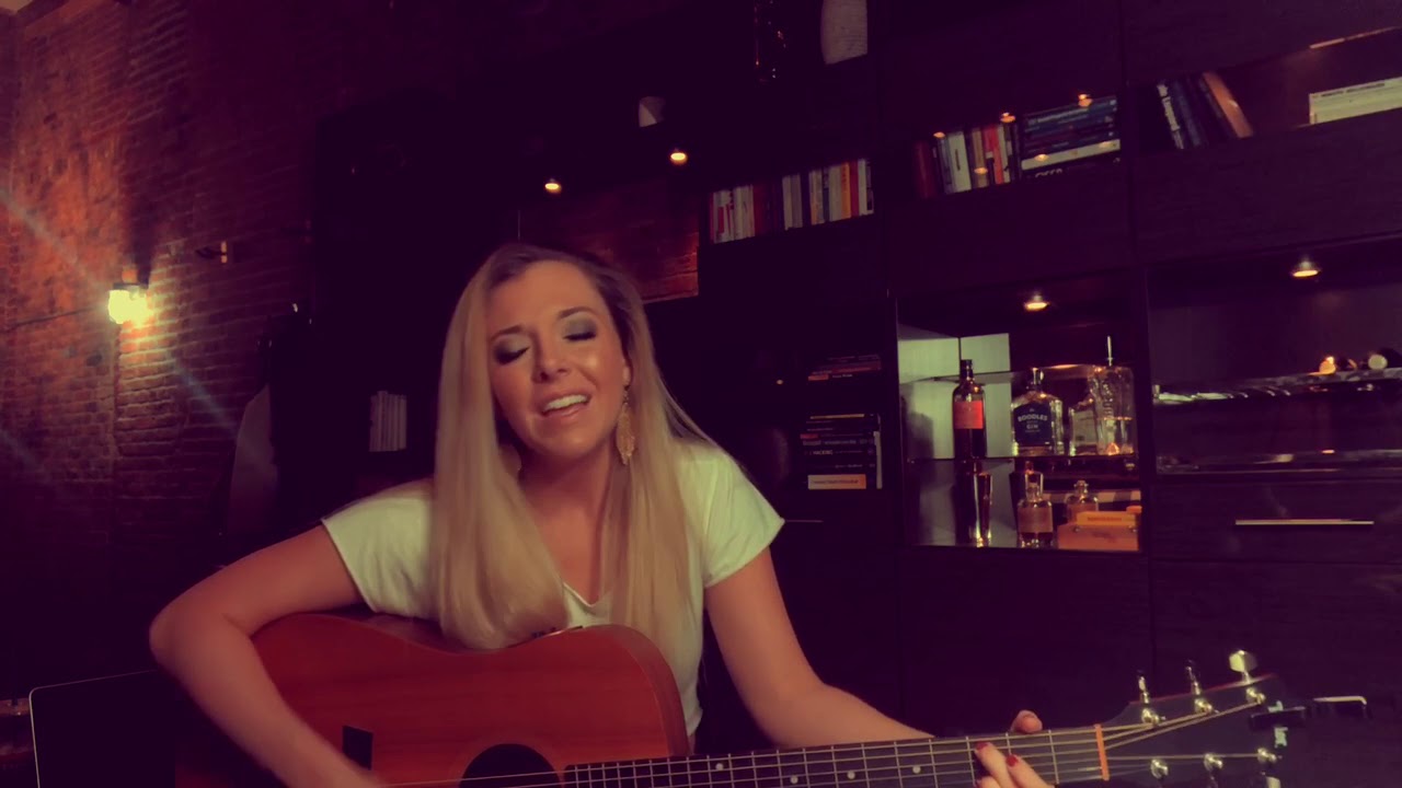 Cole Swindell - Break Up In The End (Girl Version) by Elle Mears - YouTube