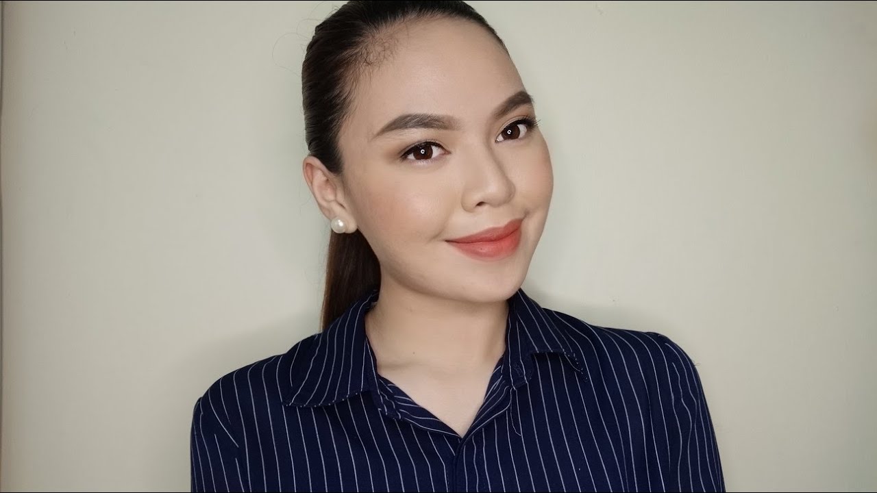 SALES LADY MAKE UP TUTORIAL - YouTube