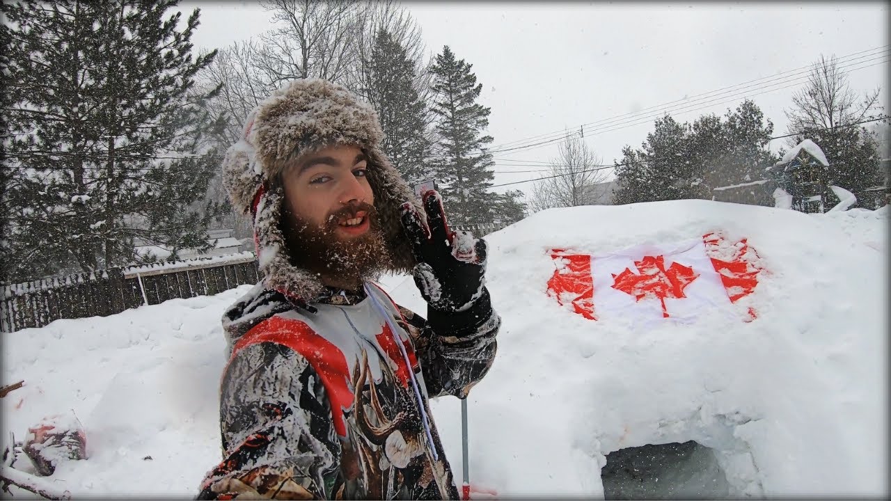 Preparation for a 24hr Challenge and Decorating the Fort (Backyard Snow ...