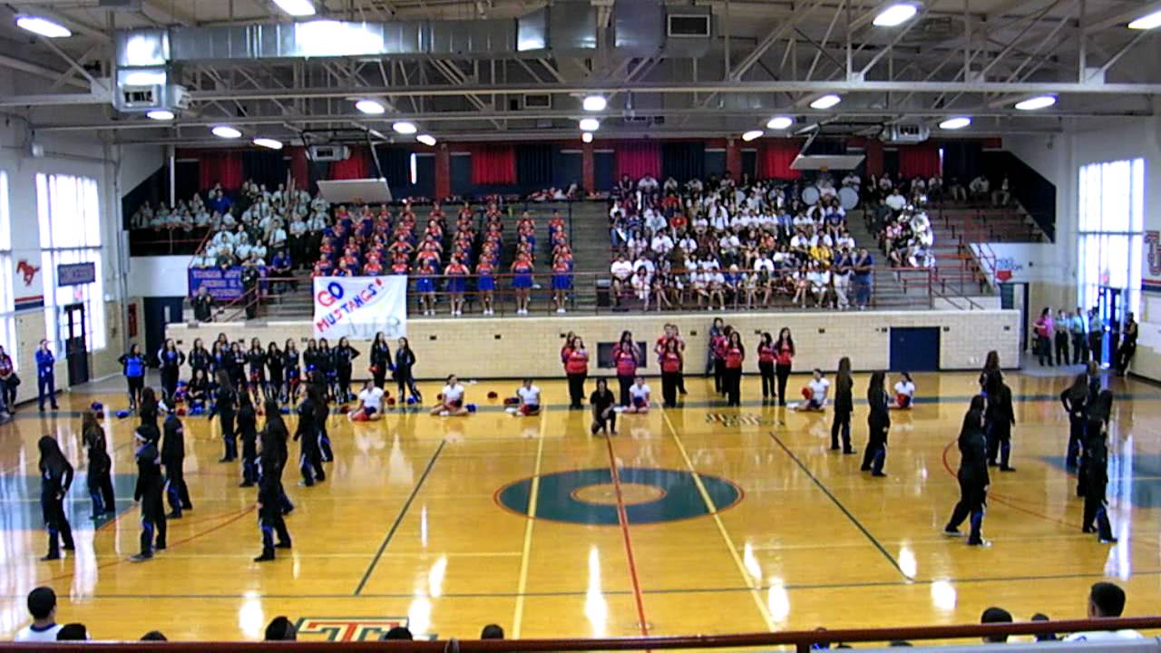 Thomas Jefferson LASSOS - Pep Rally / 9-30-11 - YouTube