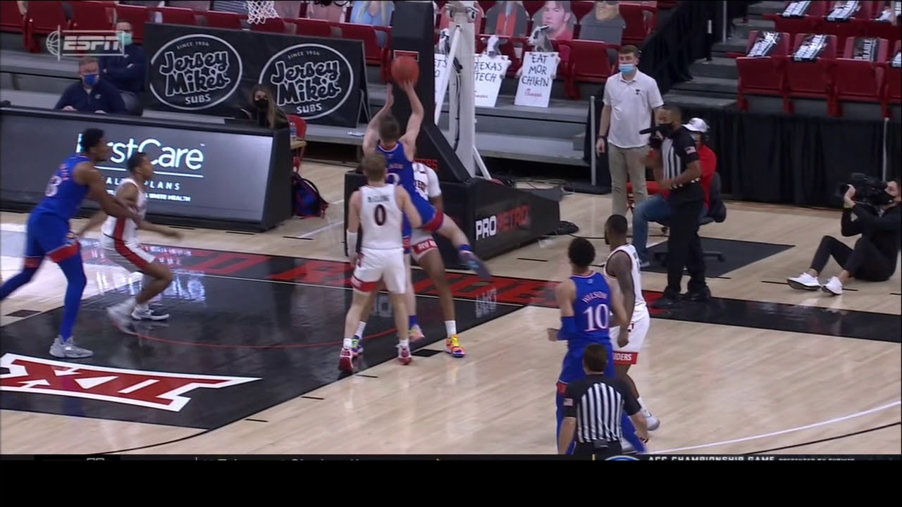 Breakdown of legal guarding position - Player-Control Foul Called - YouTube